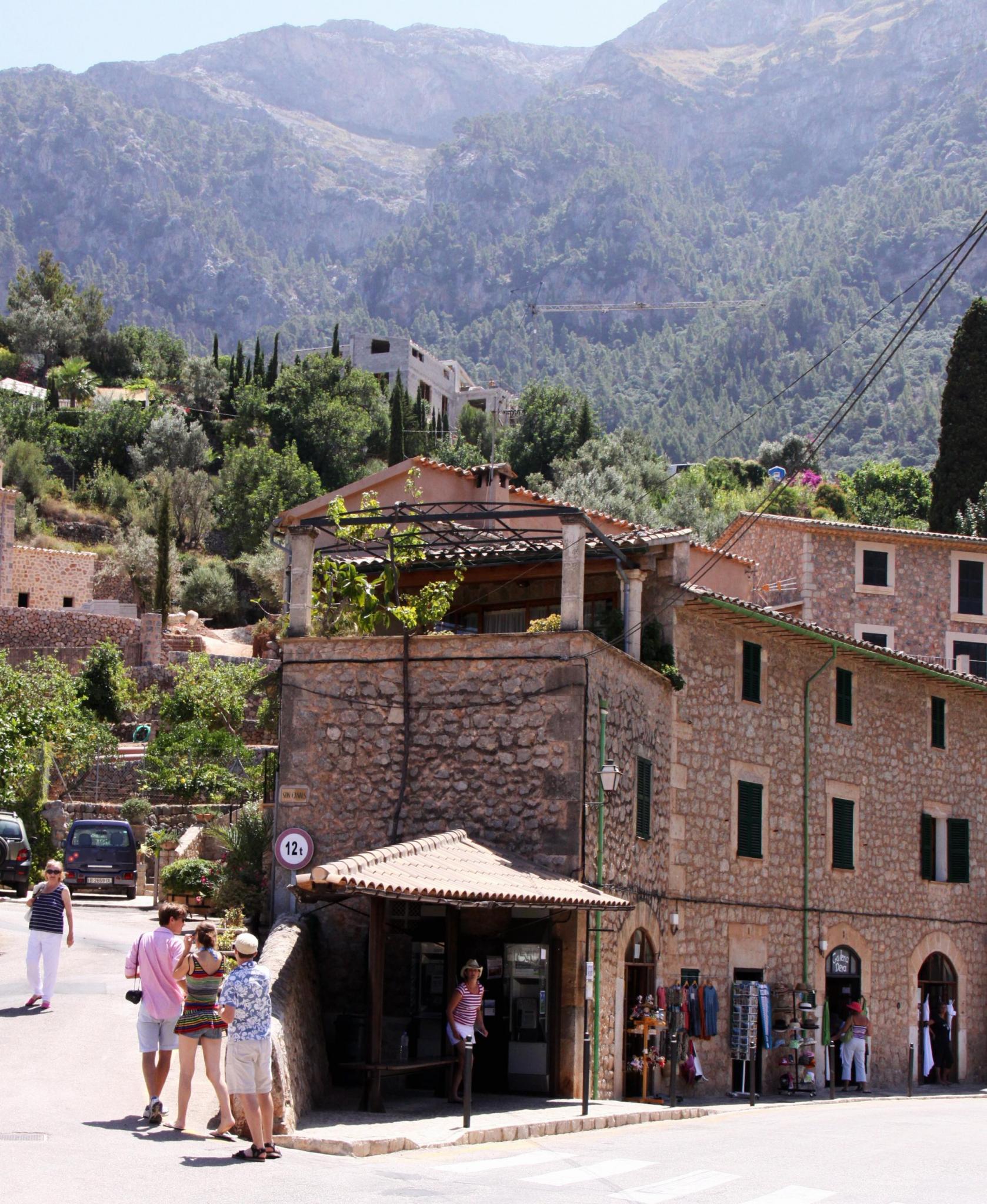 Ortsporträts Dorf für Dorf: Deià