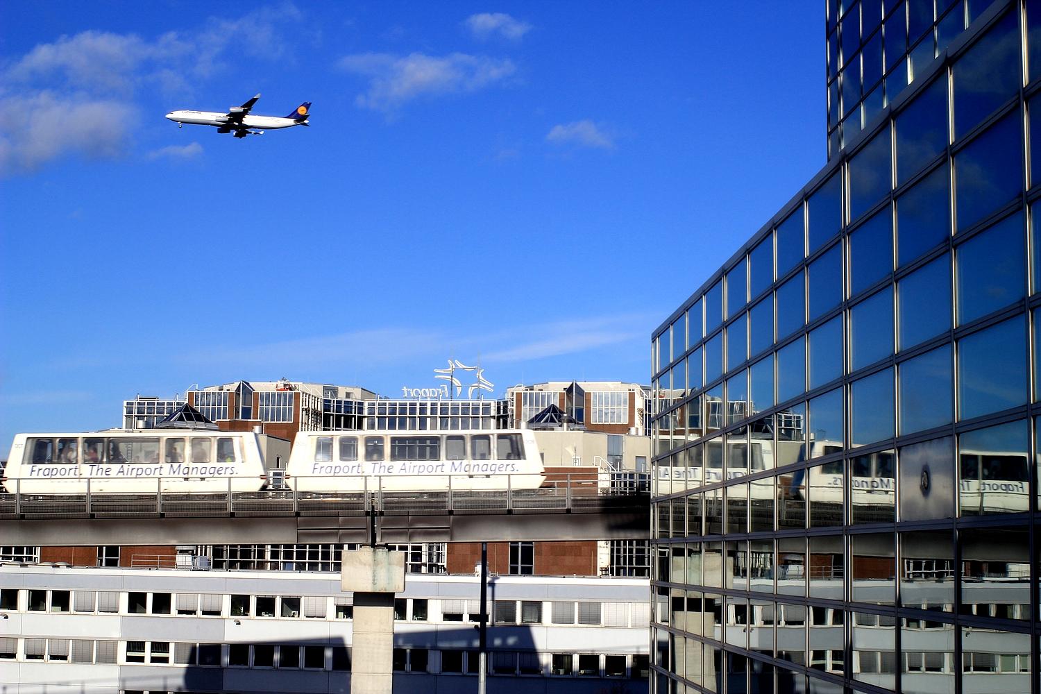 TV-Tipp: Mittendrin – Flughafen Frankfurt – Mallorca-Flug inklusive