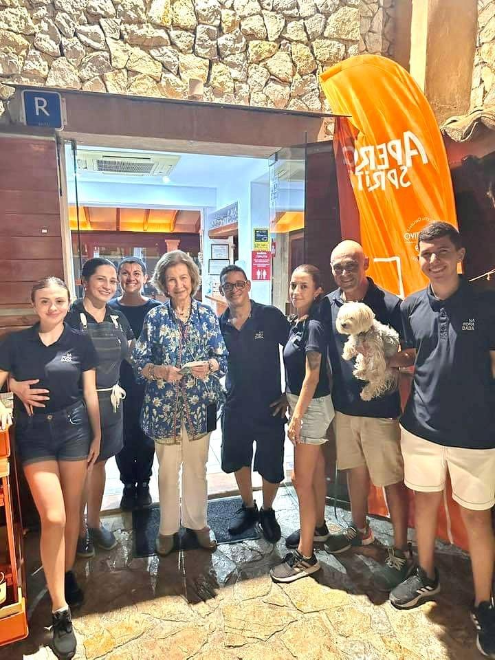 In diesem Restaurant auf Mallorca genießt Alt-Königin Sofía Gazpacho ...