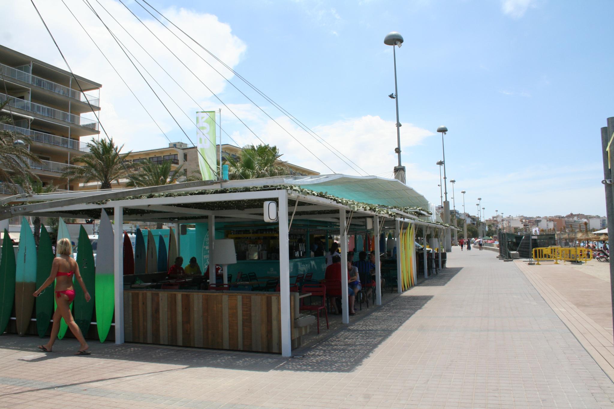 Fotogalerie: Strandbar "Balneario 4" im neuen Surfer-Look