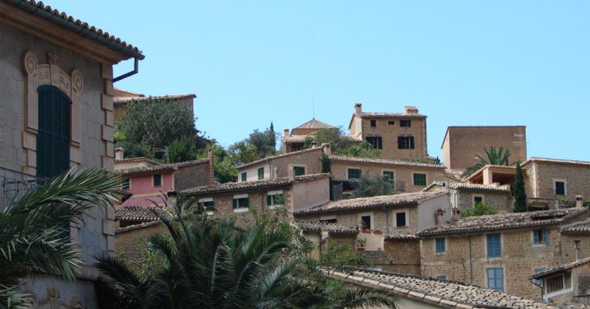 Trinken in traumhafter Umgebung: Weinfest im Künstlerdorf Deià auf Mallorca