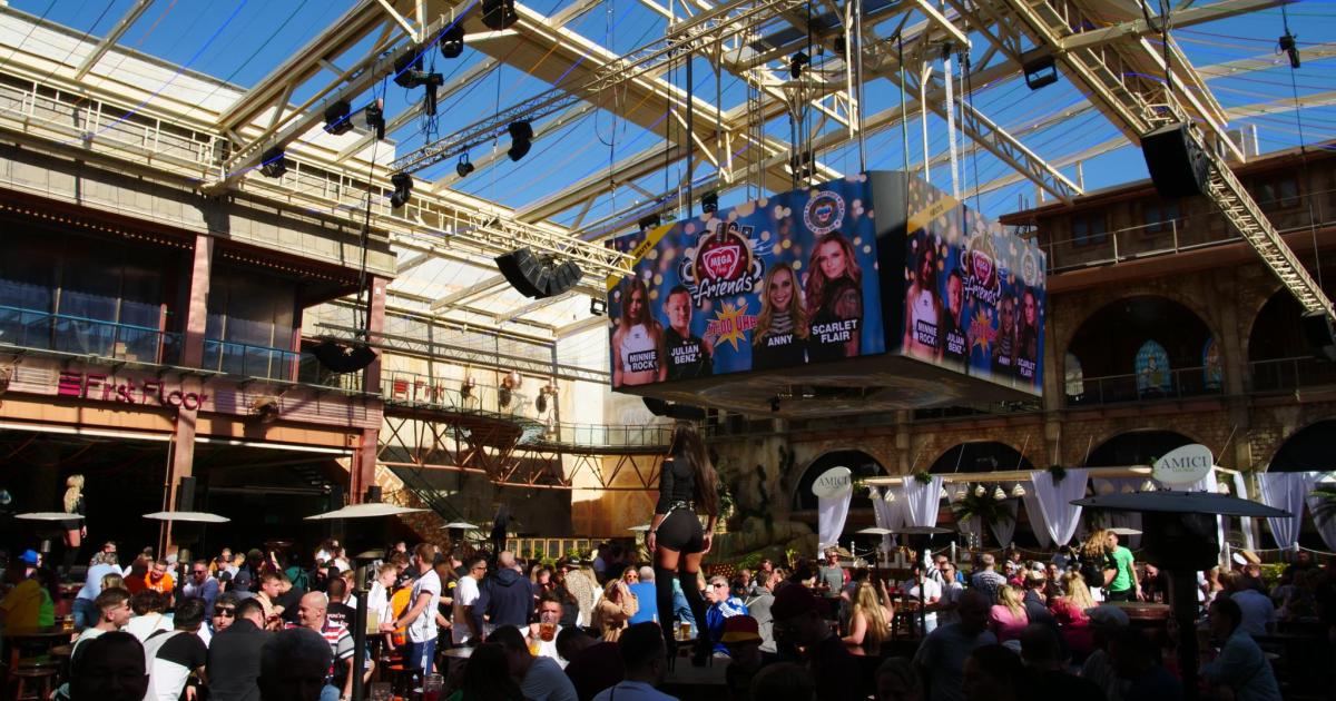Megapark auf Mallorca: Partykracher zum Saison-Opening