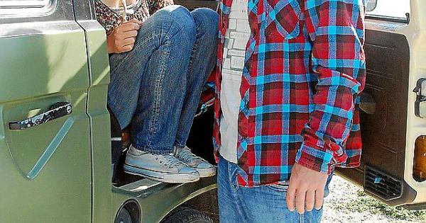 Sie machen den Strand sauber