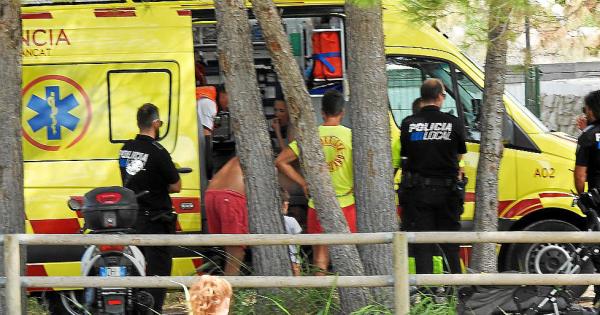 Windböe reißt Baby in die Tiefe: schwerverletzt