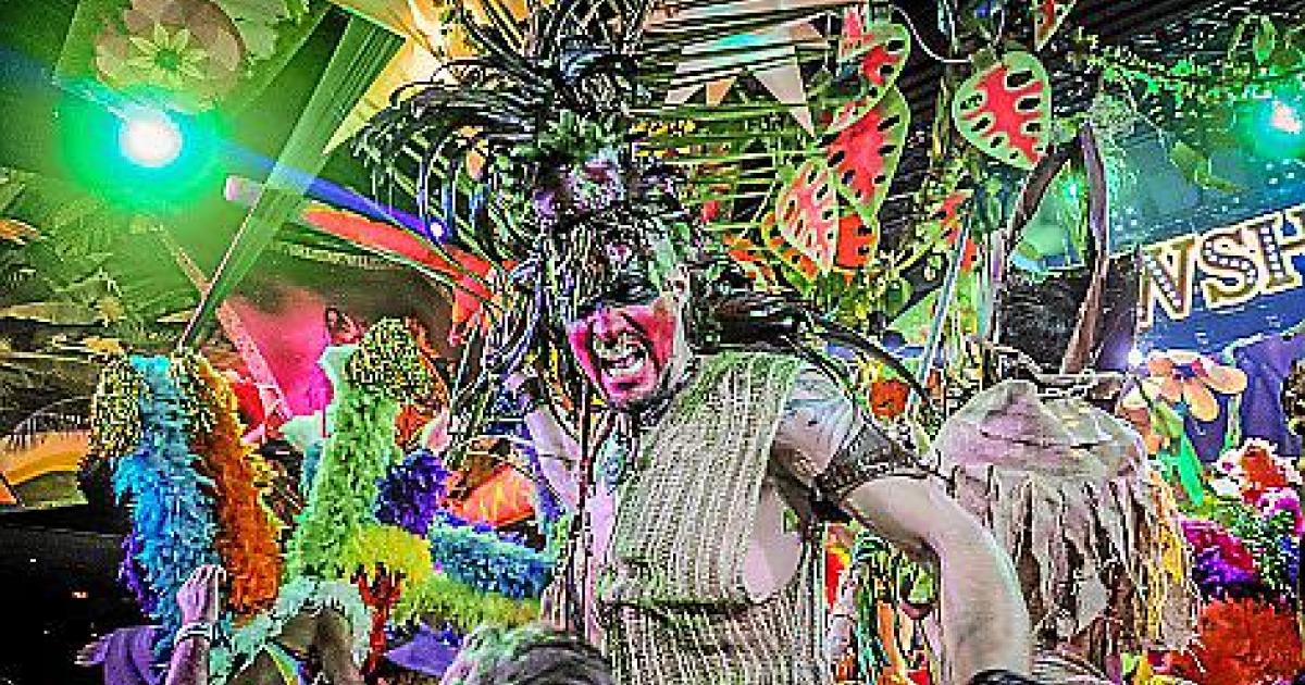 Electronic-Party mit Amazonas-Touch auf Mallorca